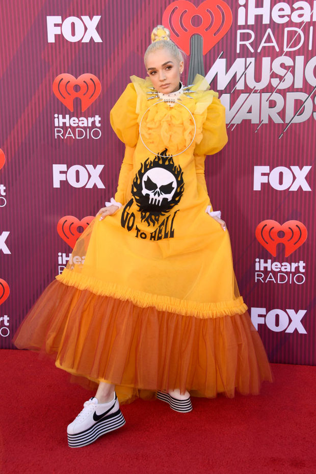 Poppy In Viktor & Rolf Haute Couture - 2019 iHeartRadio Music Awards ...