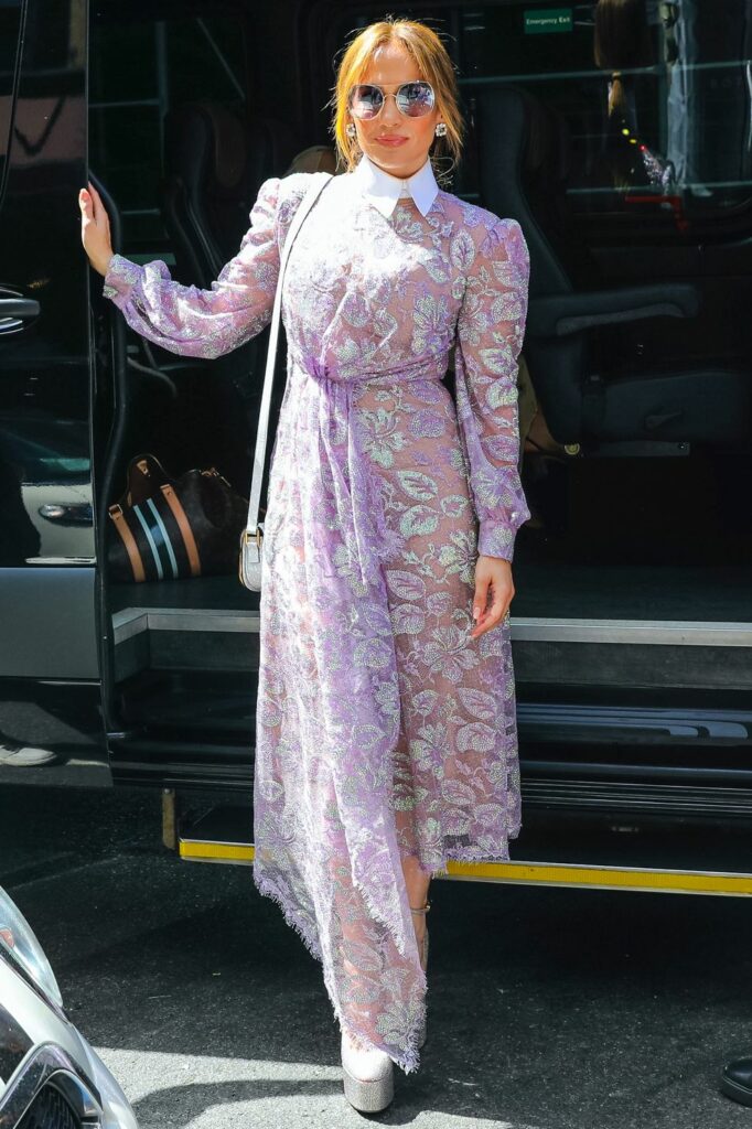 Jennifer Lopez Dress 2022