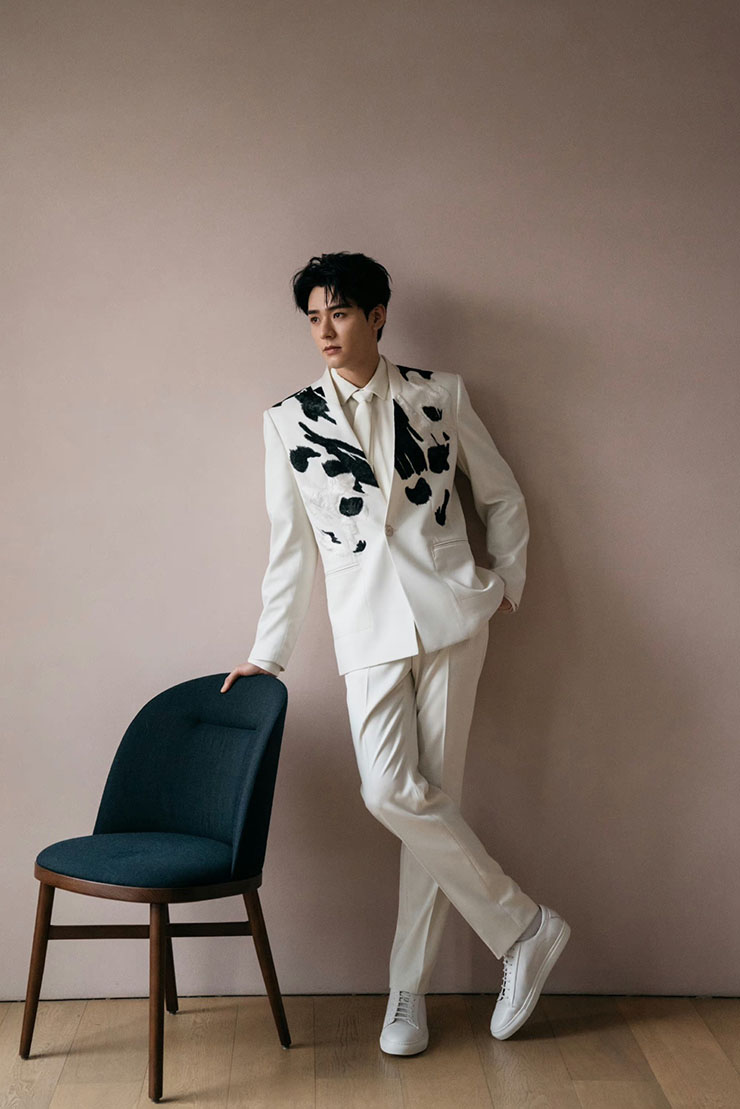 Gong Jun Wore Jason Wu Collection Couture To The VOGUE Forces of ...