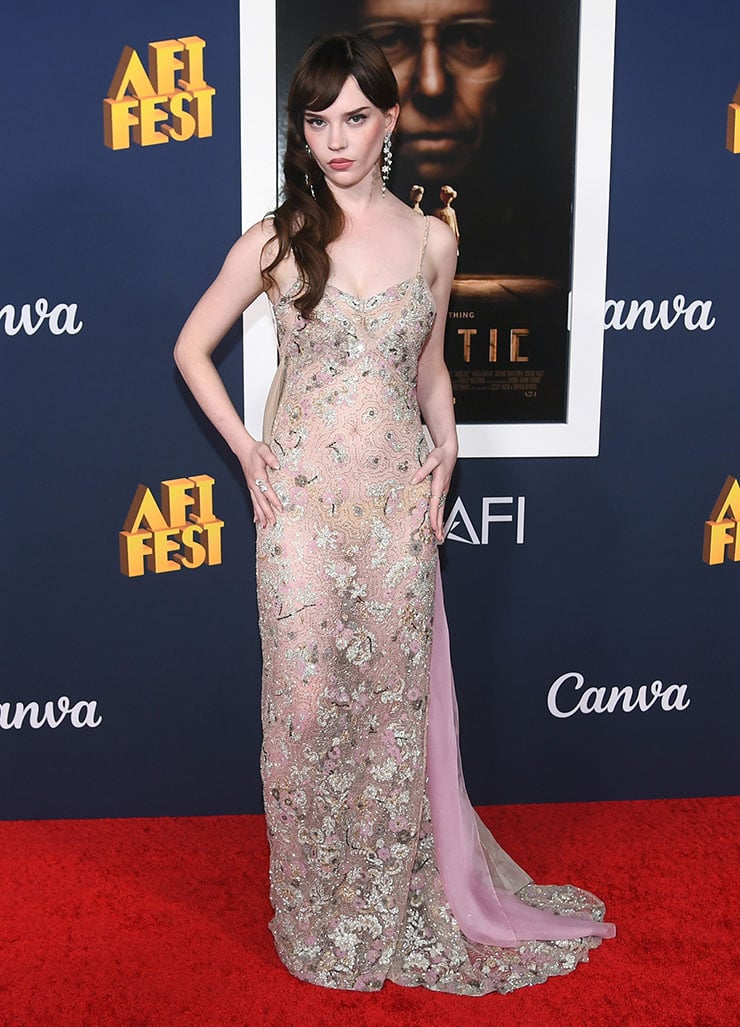 Sophie Thatcher redefines her style at the ‘Heretic' premiere