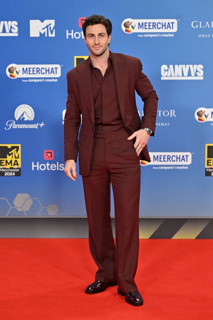 Aaron Taylor-Johnson - Red Carpet Fashion Awards