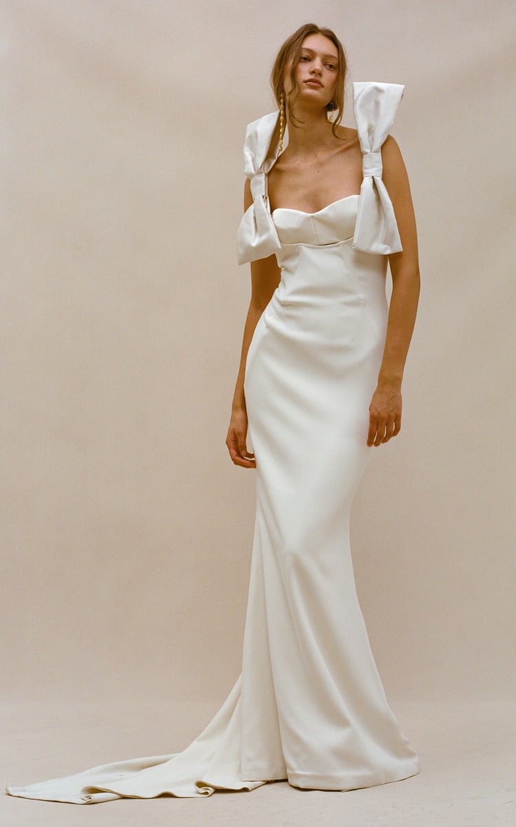 Kate Hudson’s Big Bow Moment: Bridal, Bold, or Just Brilliant?