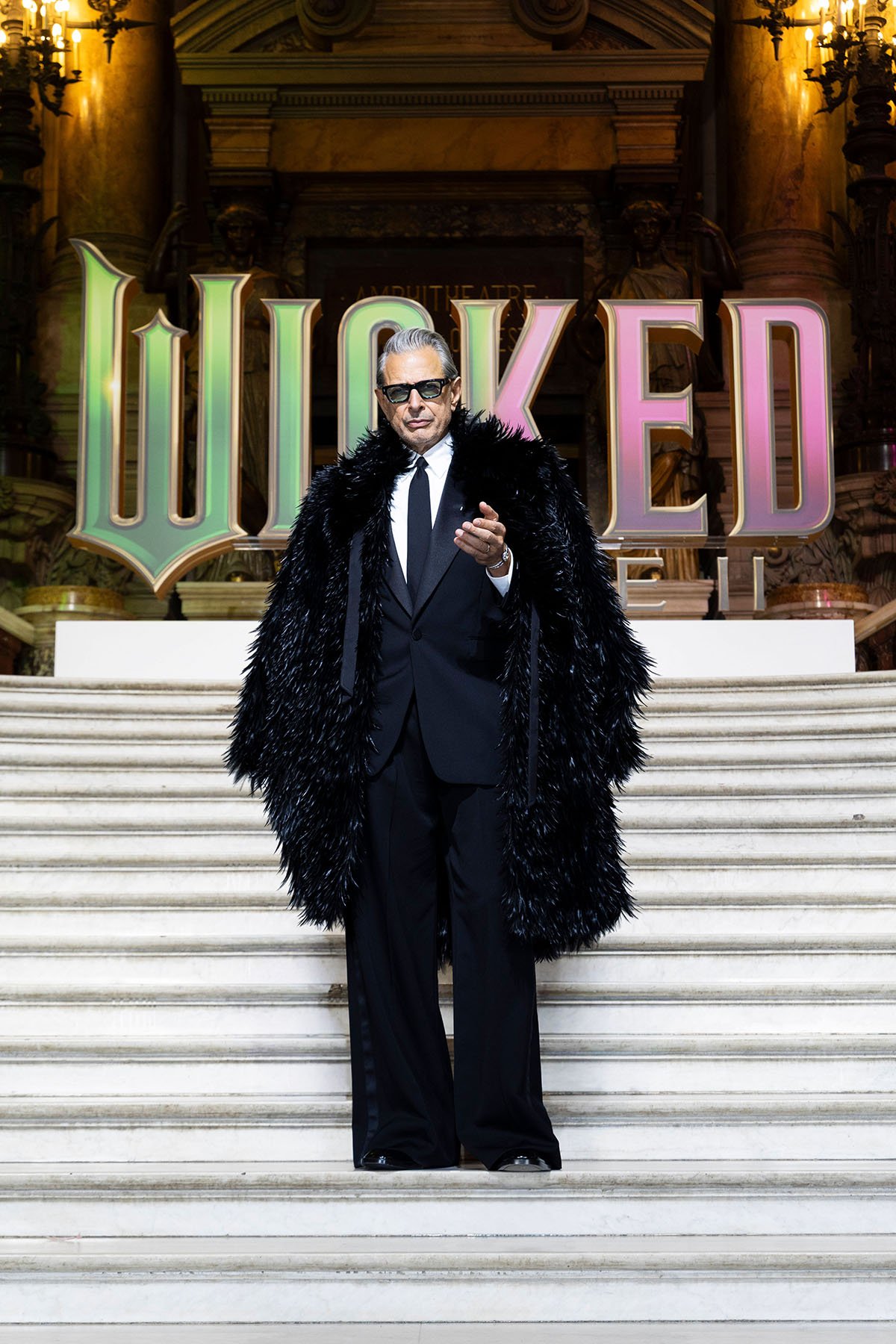 Jeff Goldblum: The Wizard In Black Saint Laurent - Red Carpet Fashion Awards