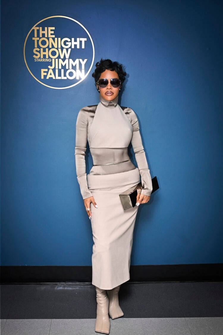 Teyana Taylor Delivers a Mugler Moment on Jimmy Fallon - Red Carpet ...