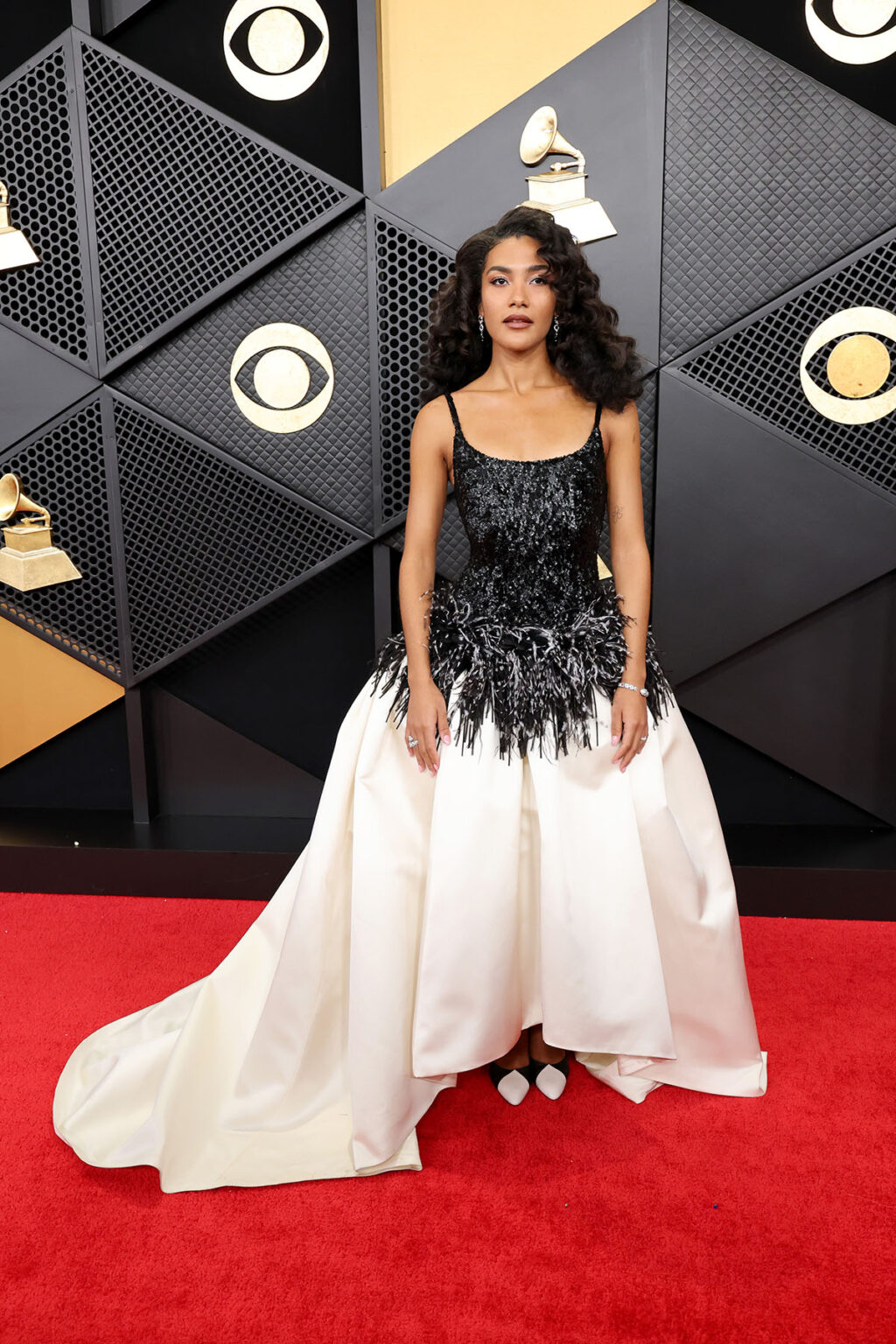 Olivia Dean Wins Best New Artist in Chanel at the 2026 Grammys - Red ...