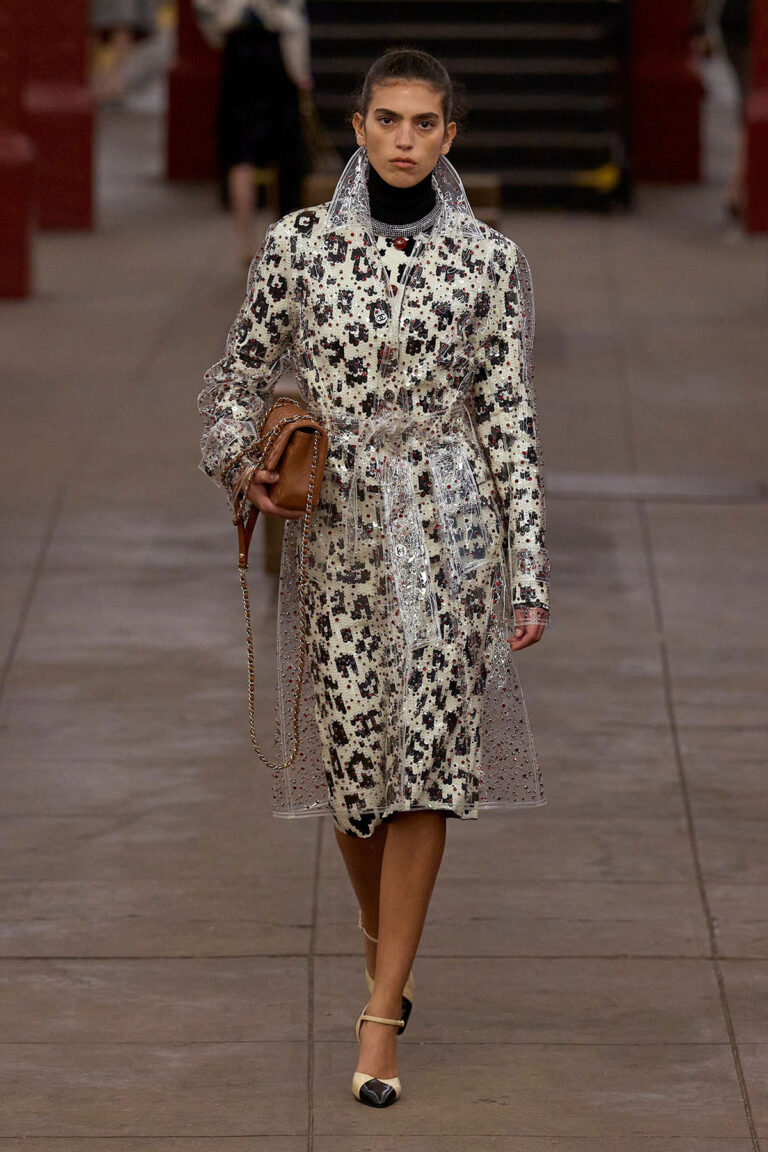 Front Row at Chanel Fall 2026 - Red Carpet Fashion Awards