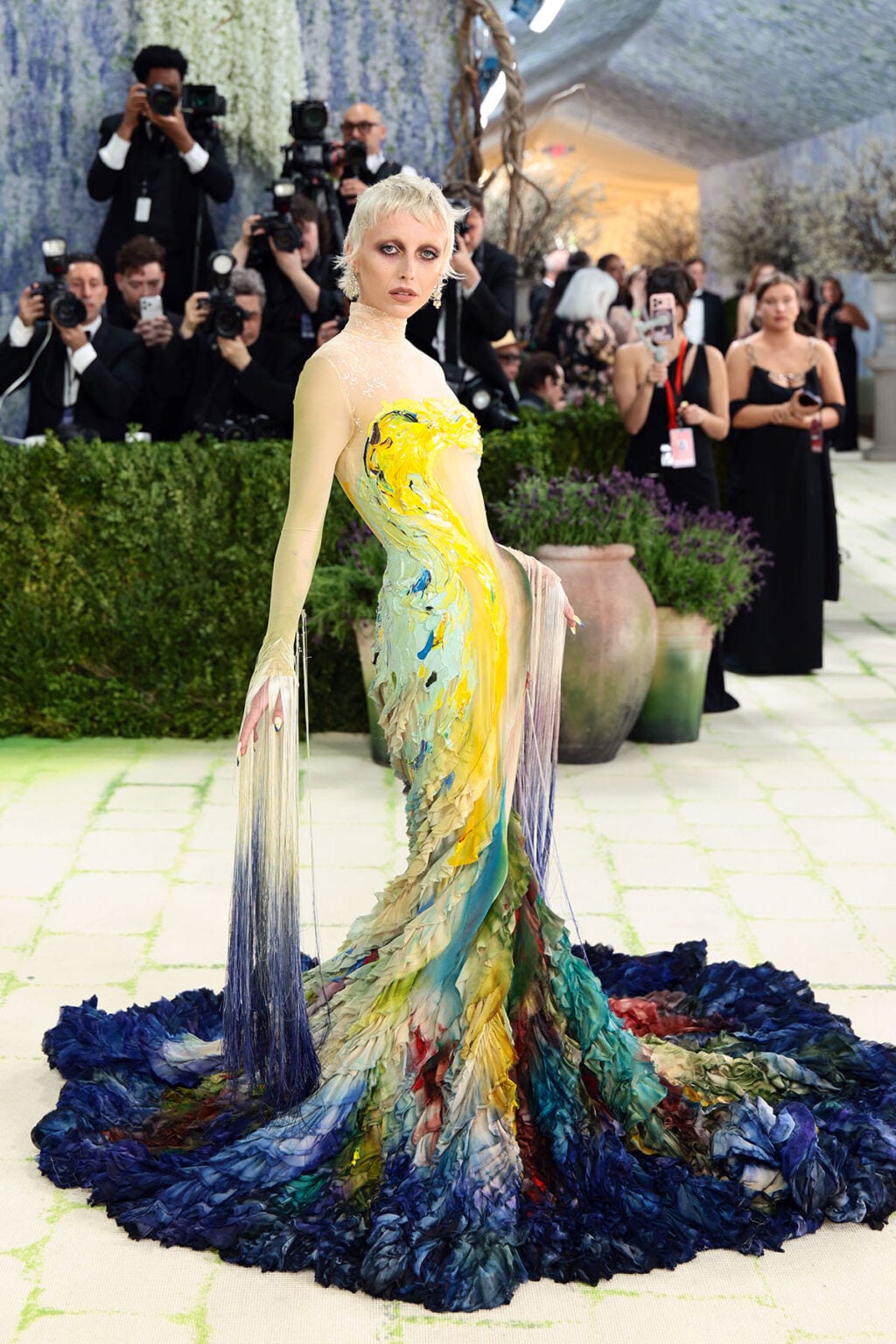 Who Was Your Best Dressed This Week? - Red Carpet Fashion Awards