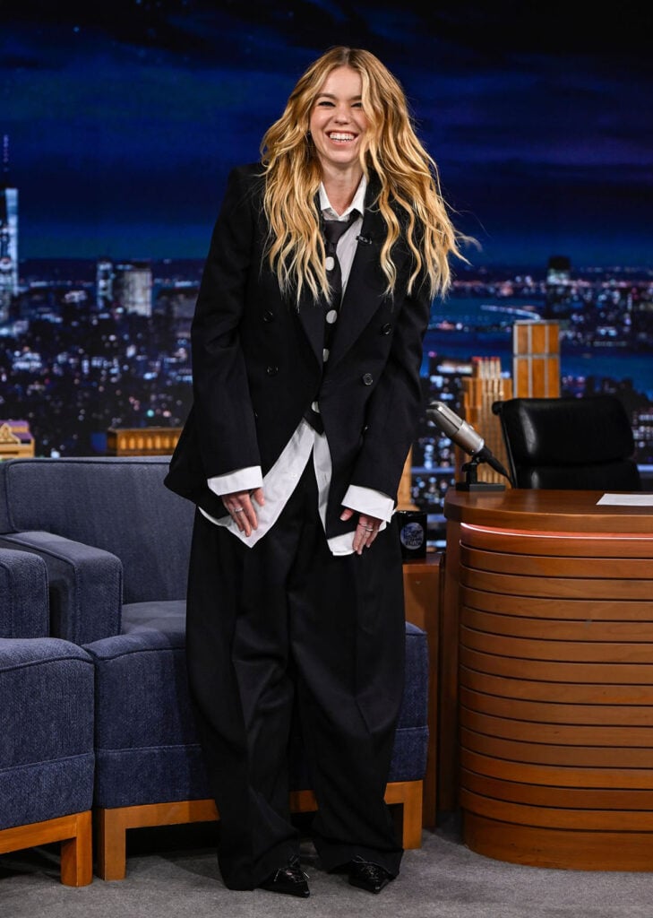 Milly Alcock Wore Paul Smith On The Tonight Show Starring Jimmy Fallon ...